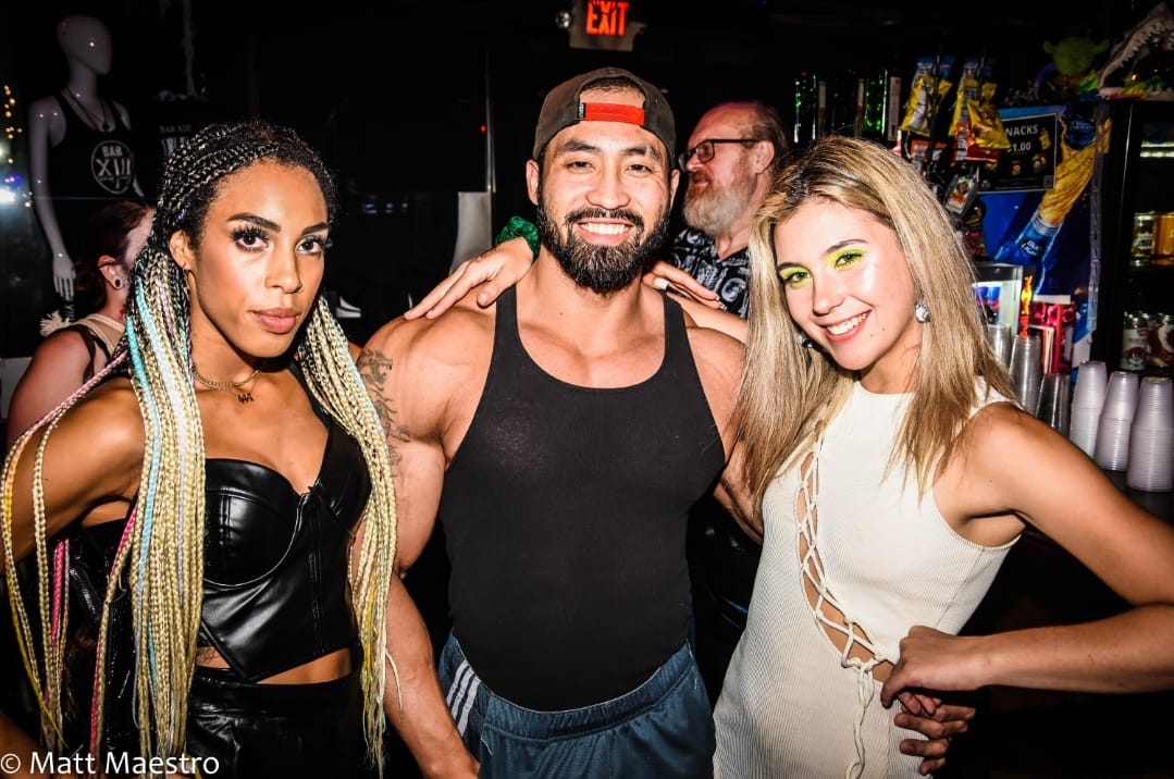 Asylum 13 - Bar XIII